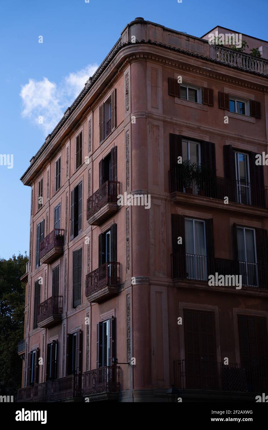 Multi storey building construction hi-res stock photography and images ...