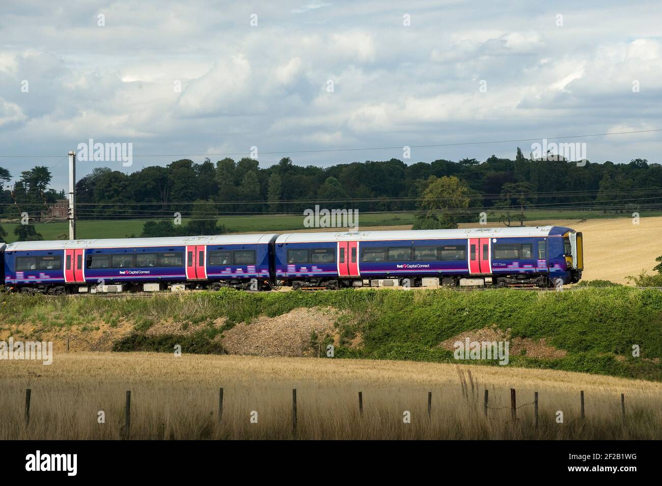 Class 377 passenger train in First Capital Connect livery speeding ...