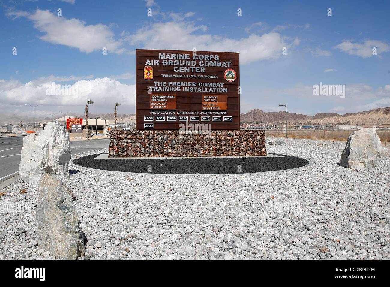 Combat center hi-res stock photography and images - Alamy