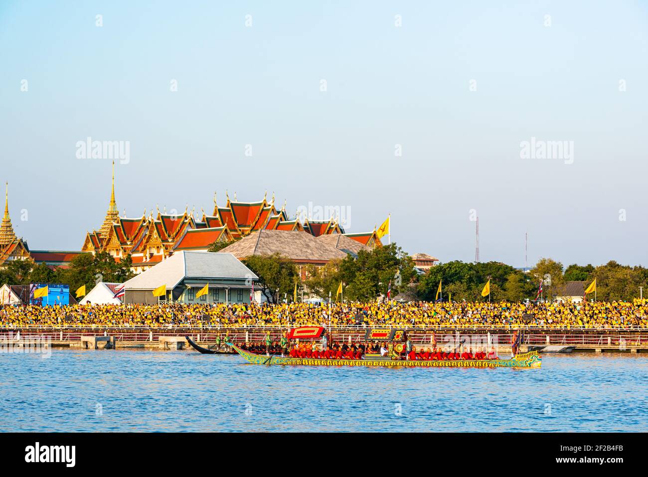 Bangkok, Thailand - December 12, 2019: Traditional Grand Royal Barge ...