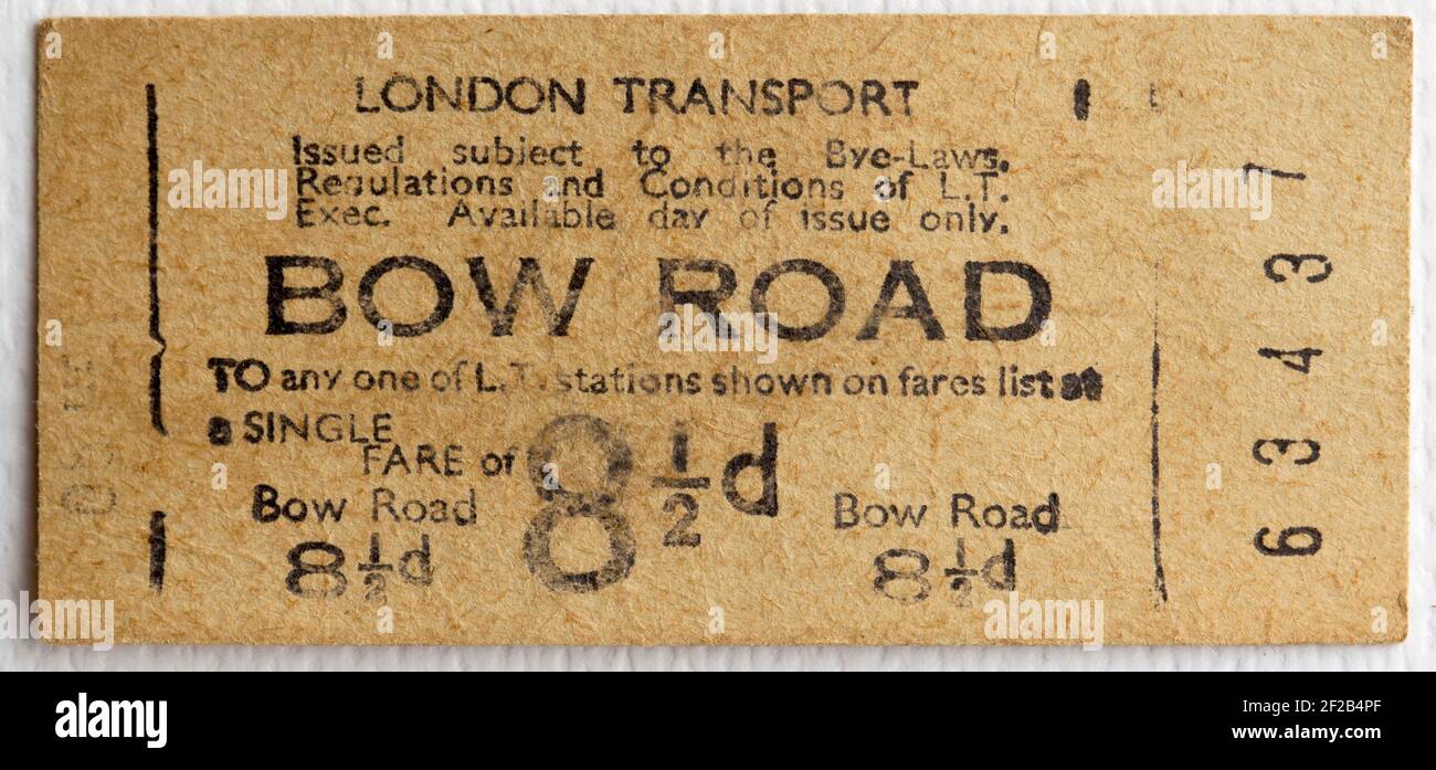 1950s london road hi-res stock photography and images - Alamy