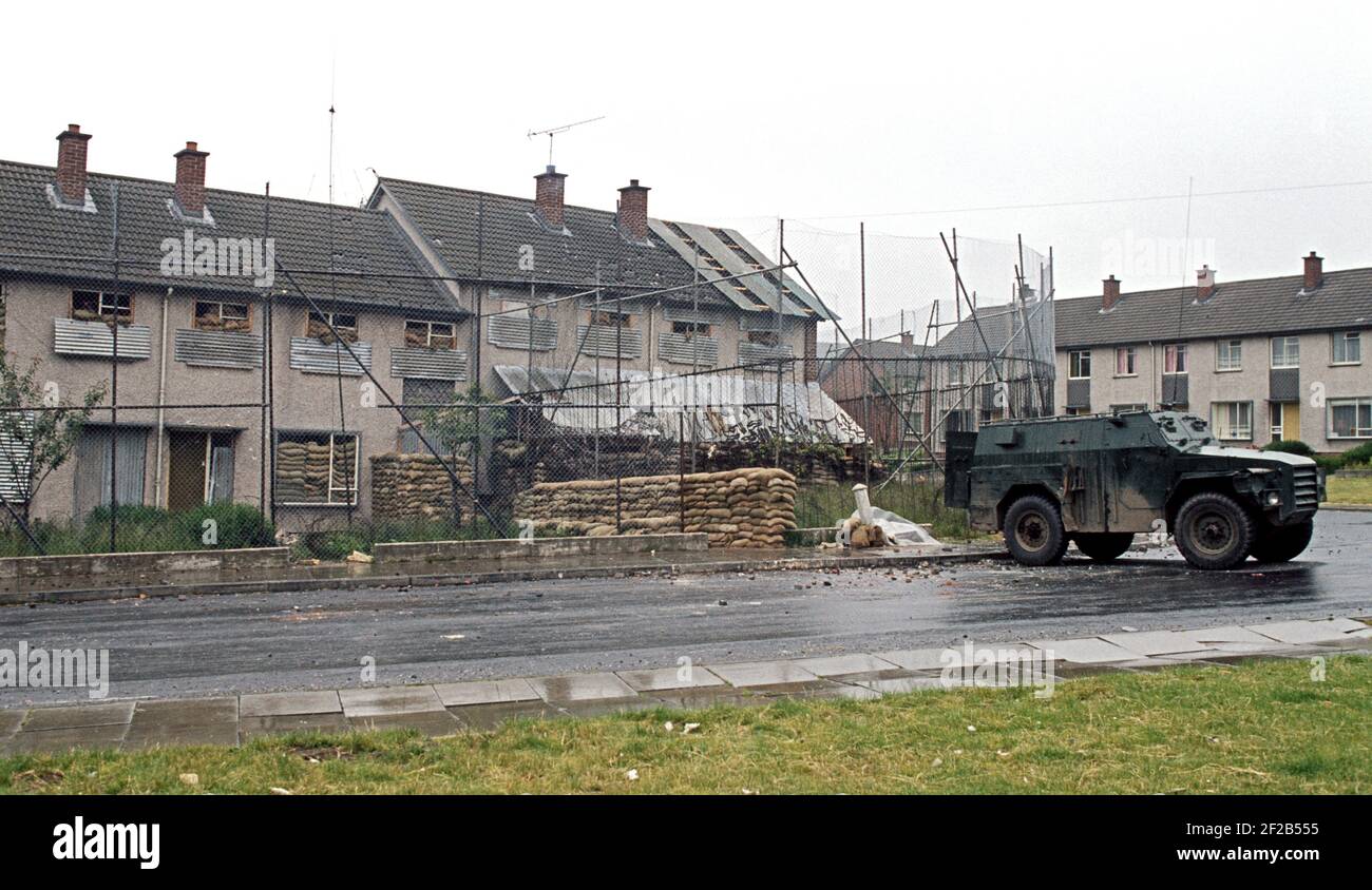 Nothern ireland 1980s hi-res stock photography and images - Alamy