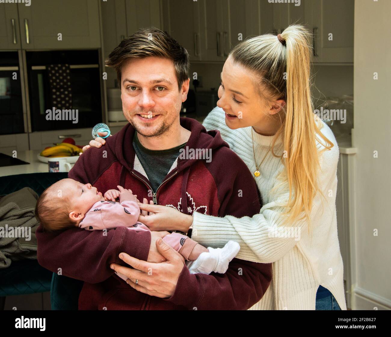 Romantic Couple Children High Resolution Stock Photography and Images ...