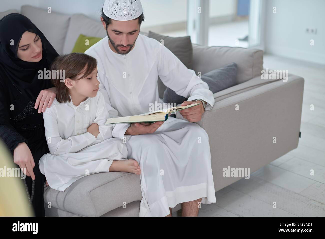 Reading quran relax hi-res stock photography and images - Alamy