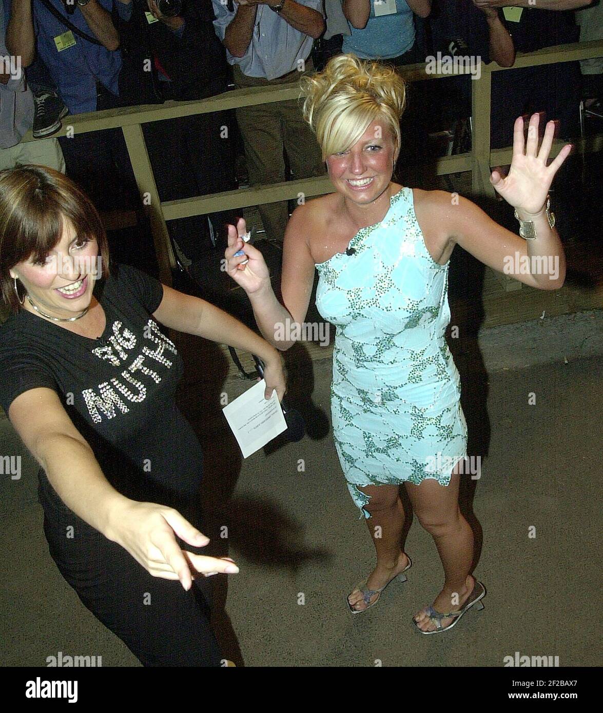 Big Brother 2001 Helen and Davina Stock Photo - Alamy