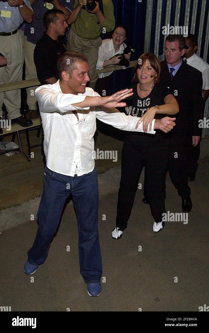 Big Brother 2001 Brian Dowling and Davina Stock Photo - Alamy