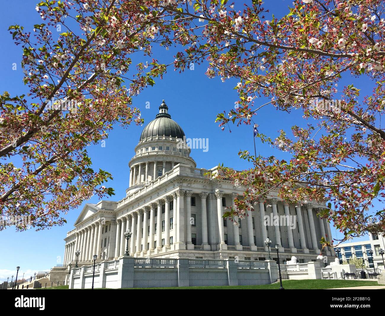 Utah State Capitol Building, Capitol Hill, Salt Lake City, Utah, USA ...