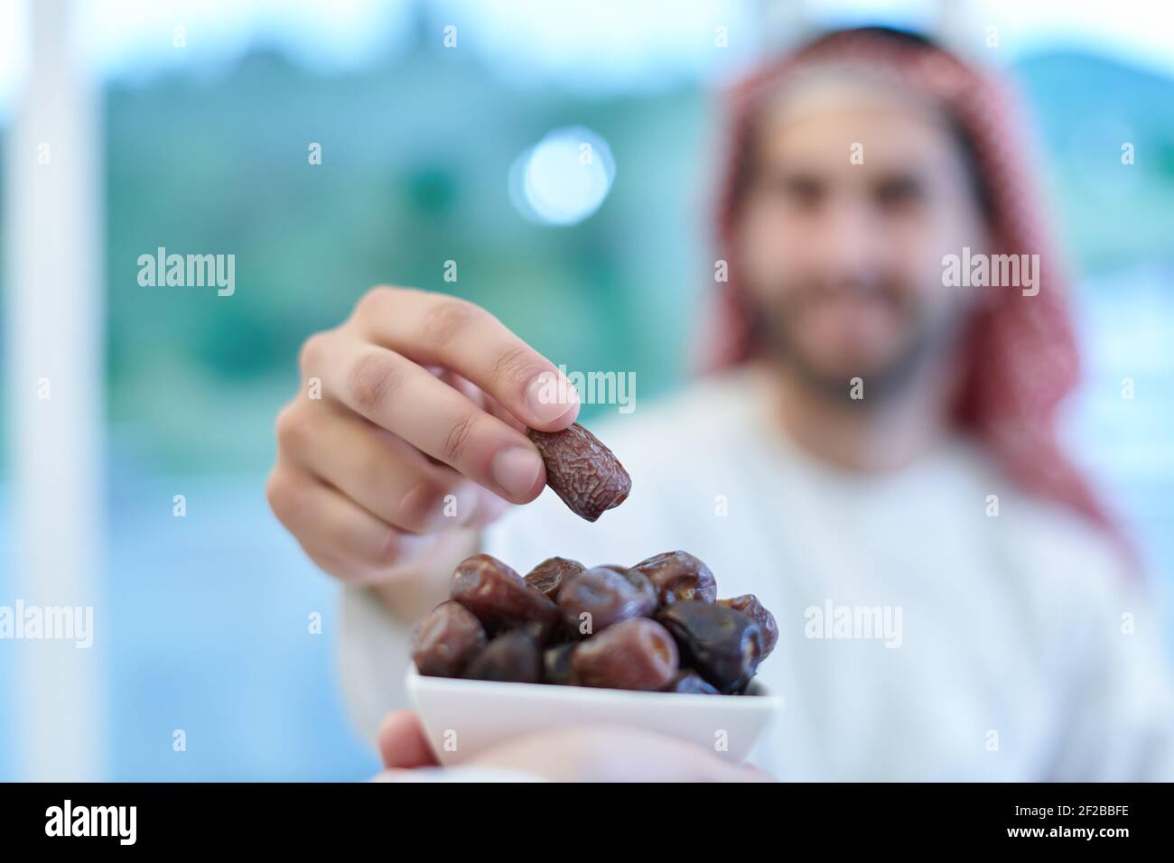 Arabian sharing hi-res stock photography and images - Alamy