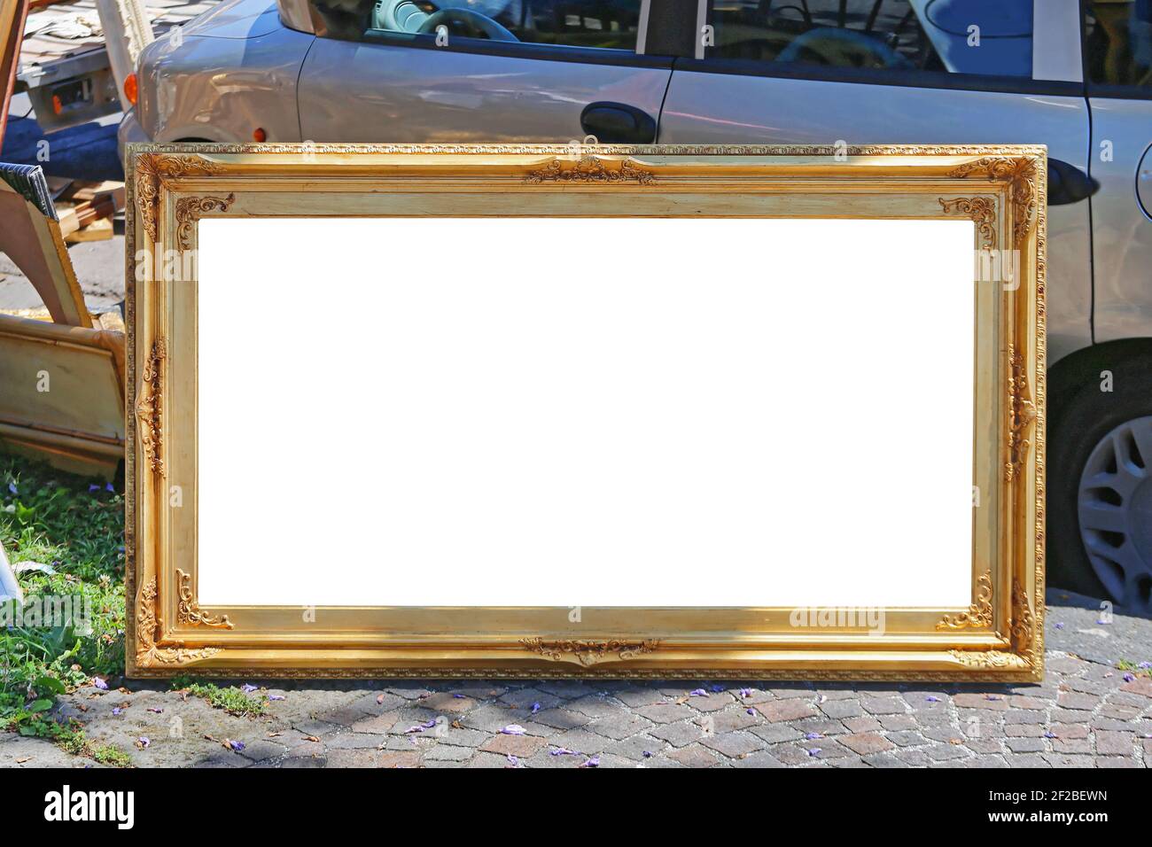 Gold Panorama Picture Frame at Street Market Stock Photo - Alamy