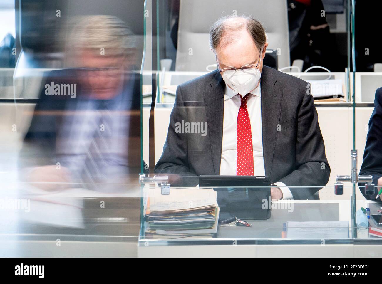 Stephan Weil (SPD), Prime Minister of Lower Saxony, in the state ...