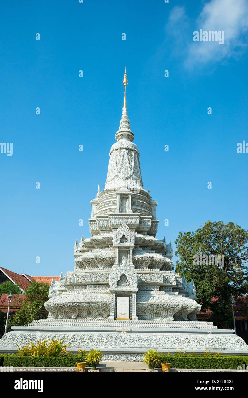 The Silver Pagoda, Phnom Penh, Cambodia, Asia Stock Photo - Alamy