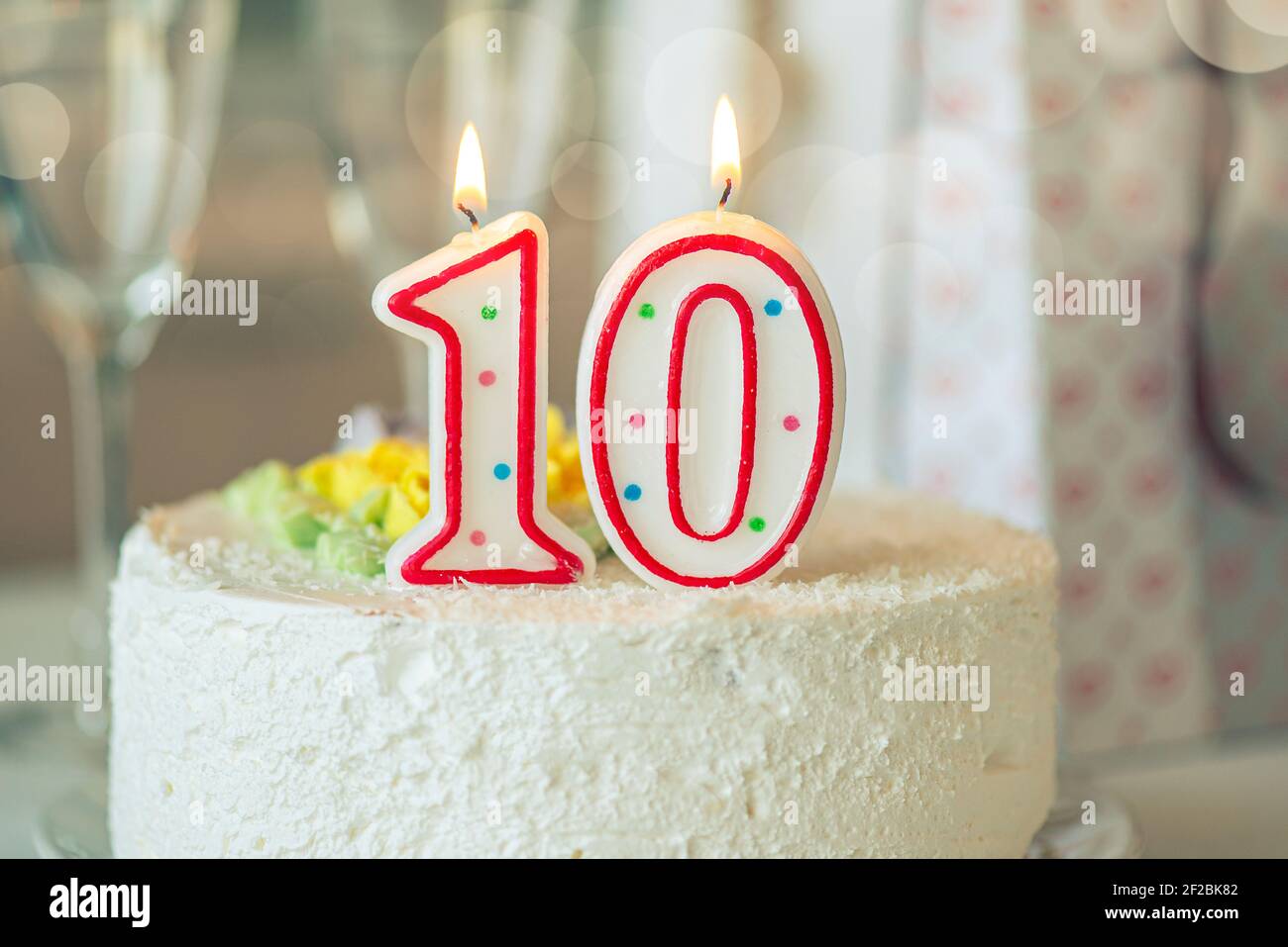 10 years birthday hi-res stock photography and images - Alamy