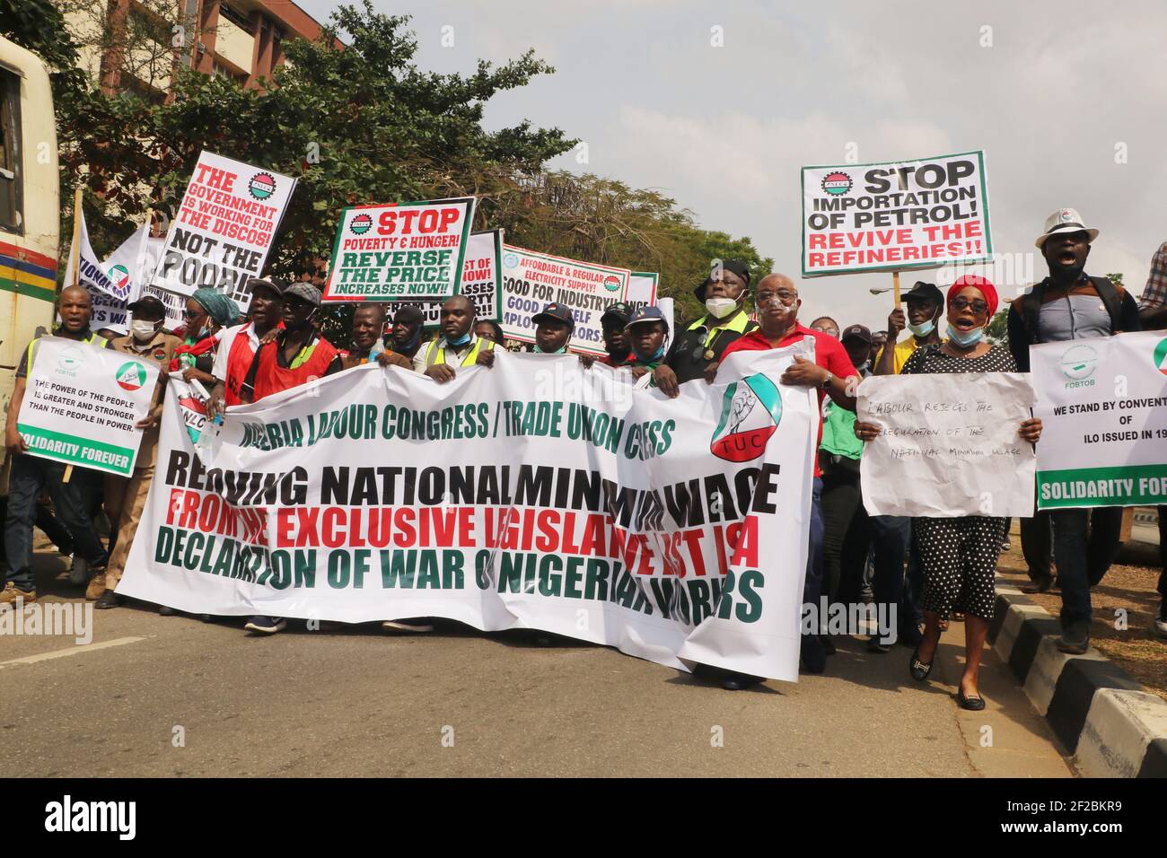 Lagos nigeria crowd hi-res stock photography and images - Alamy