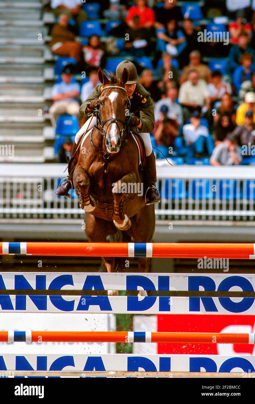 John ledingham hi-res stock photography and images - Alamy