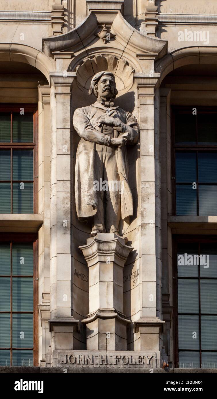 John Foley, sculptor (1818-1874); Statue by James Gamble in niche on ...