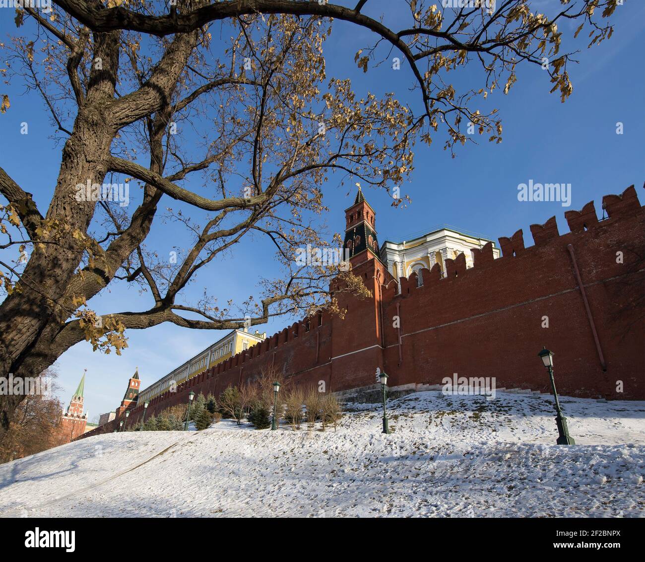 Landmarks in the beautiful Alexander Garden near the ancient Kremlin ...