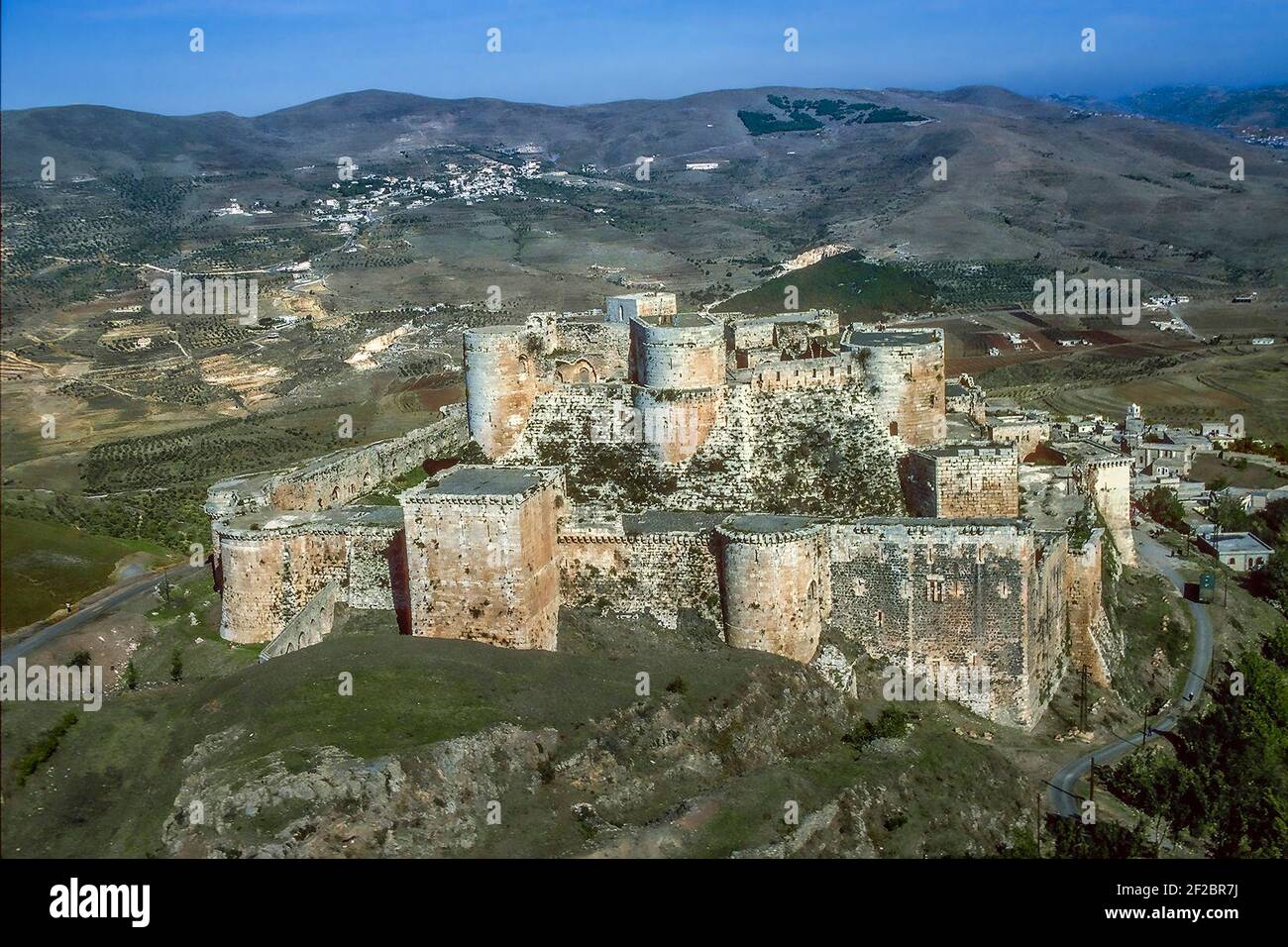 Aerial view Krak des Chevaliers Crusader Castle Syria Stock Photo - Alamy