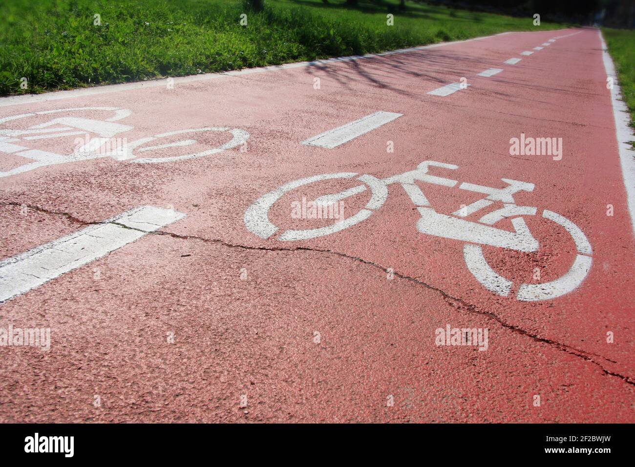Ground floor symbol cycle hi-res stock photography and images - Alamy