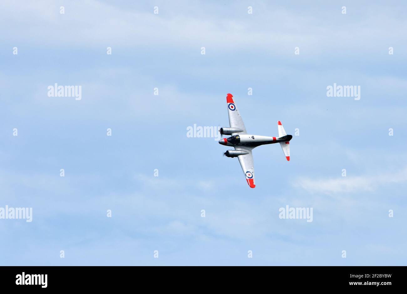 Avro C19 Anson vintage aircraft in flight Stock Photo - Alamy