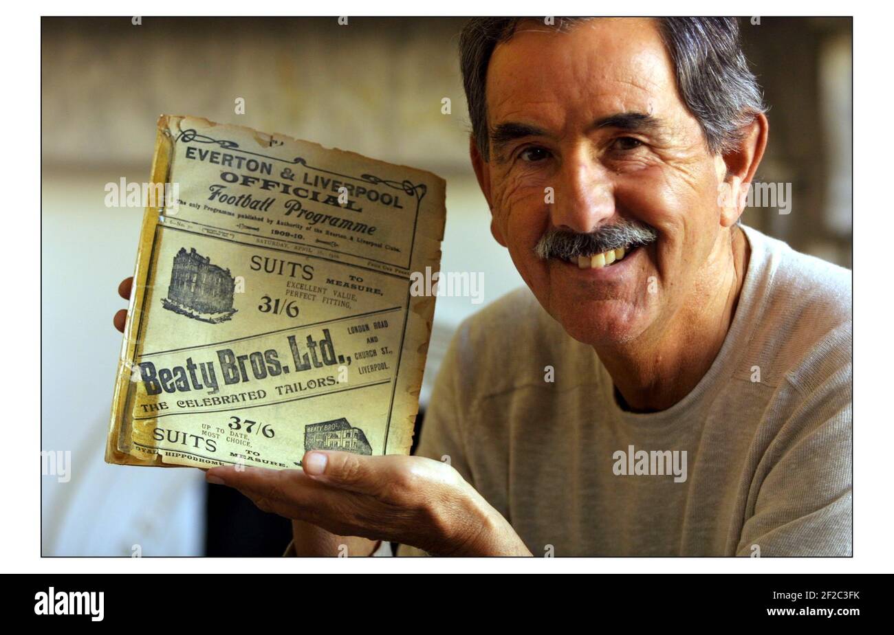 Hunter Davis with his collection of football programs.pic David ...