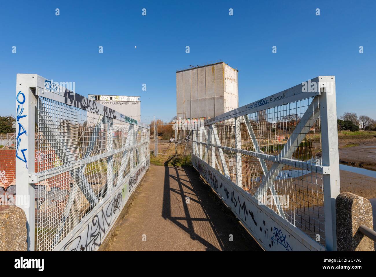 Stambridge Mill, on the River Roach to east of Rochford. Tidal mill ...