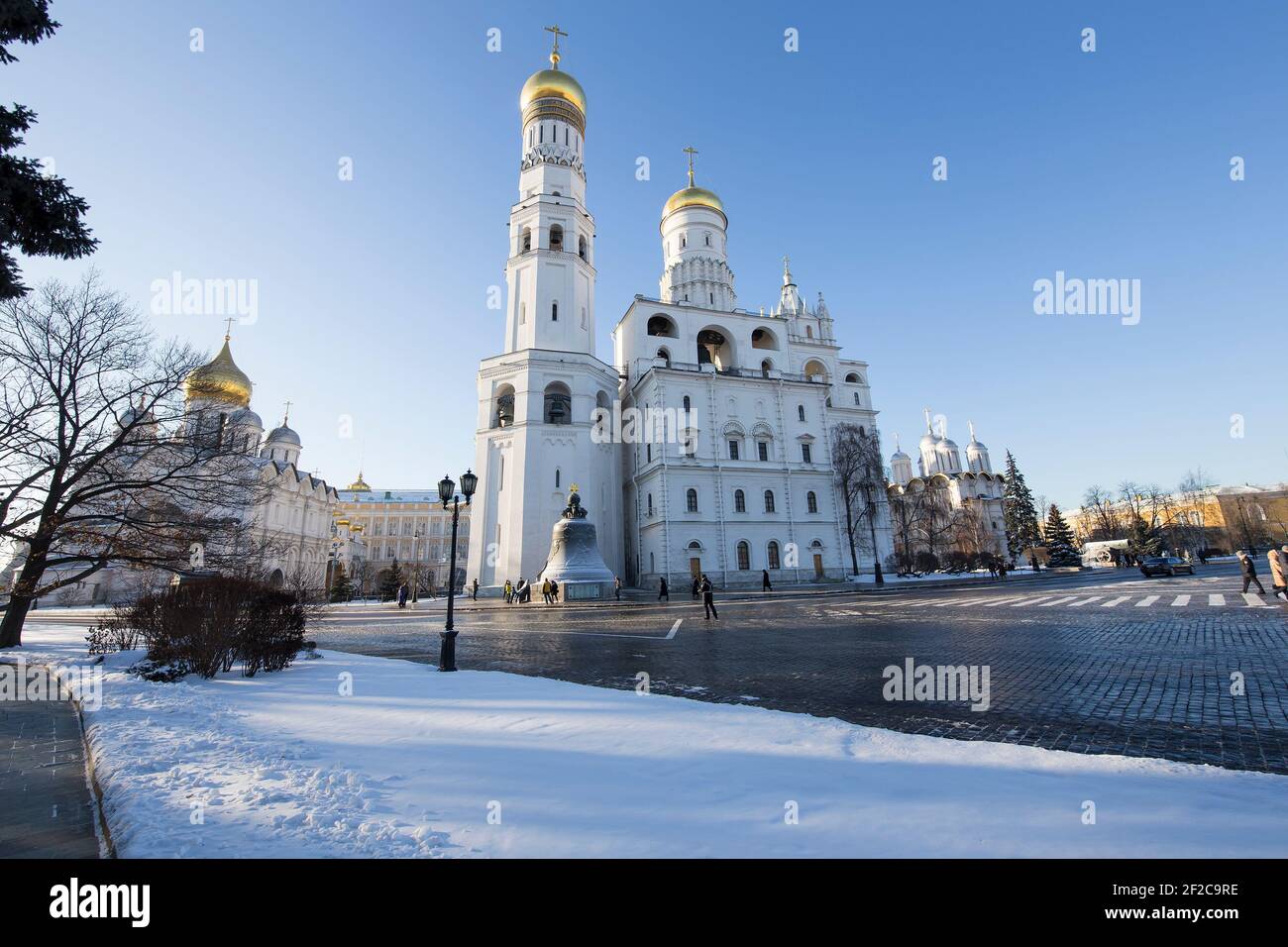 Ivan the Great Bell-Tower complex. Cathedral Square, Inside of Moscow ...