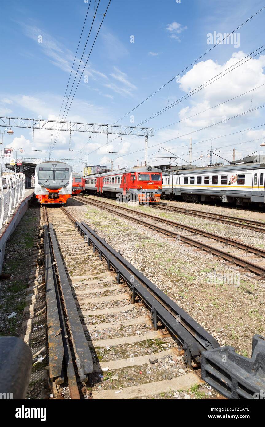 Train on Moscow passenger platform (Savelovsky railway station)-- is ...