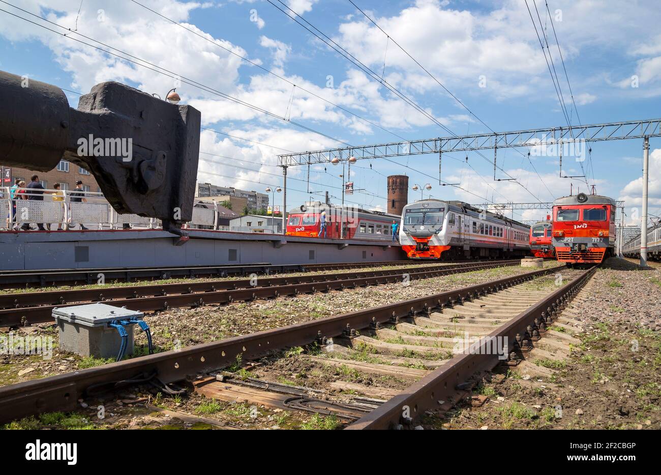 Train on Moscow passenger platform (Savelovsky railway station)-- is ...