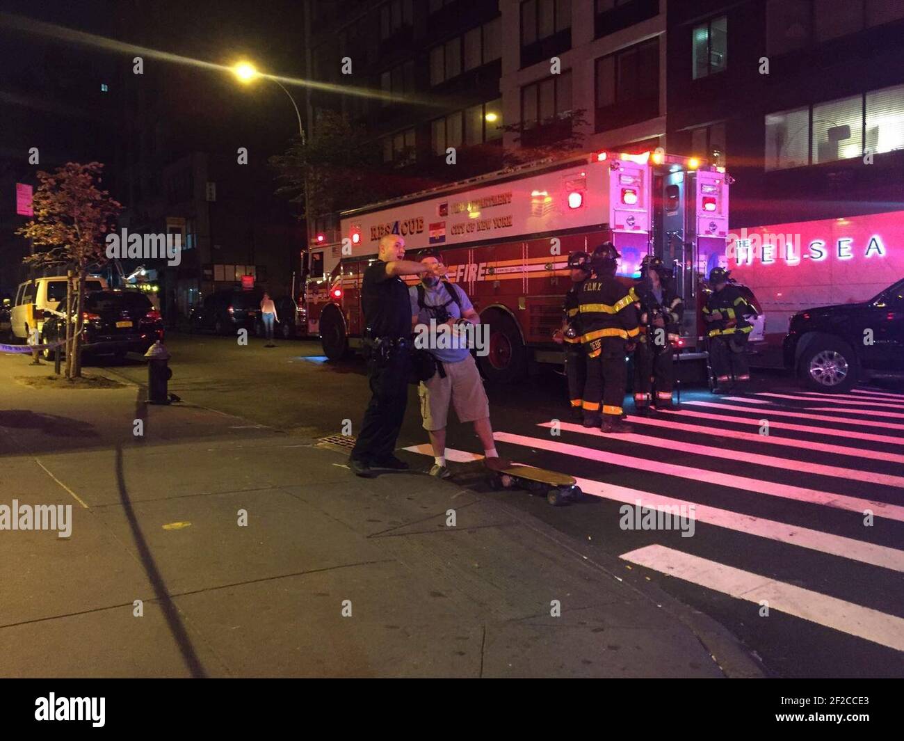 Manhattan explosion hi-res stock photography and images - Alamy