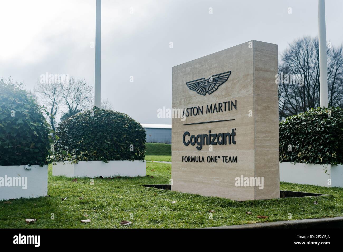 Aston martin f1 logo hi-res stock photography and images - Alamy