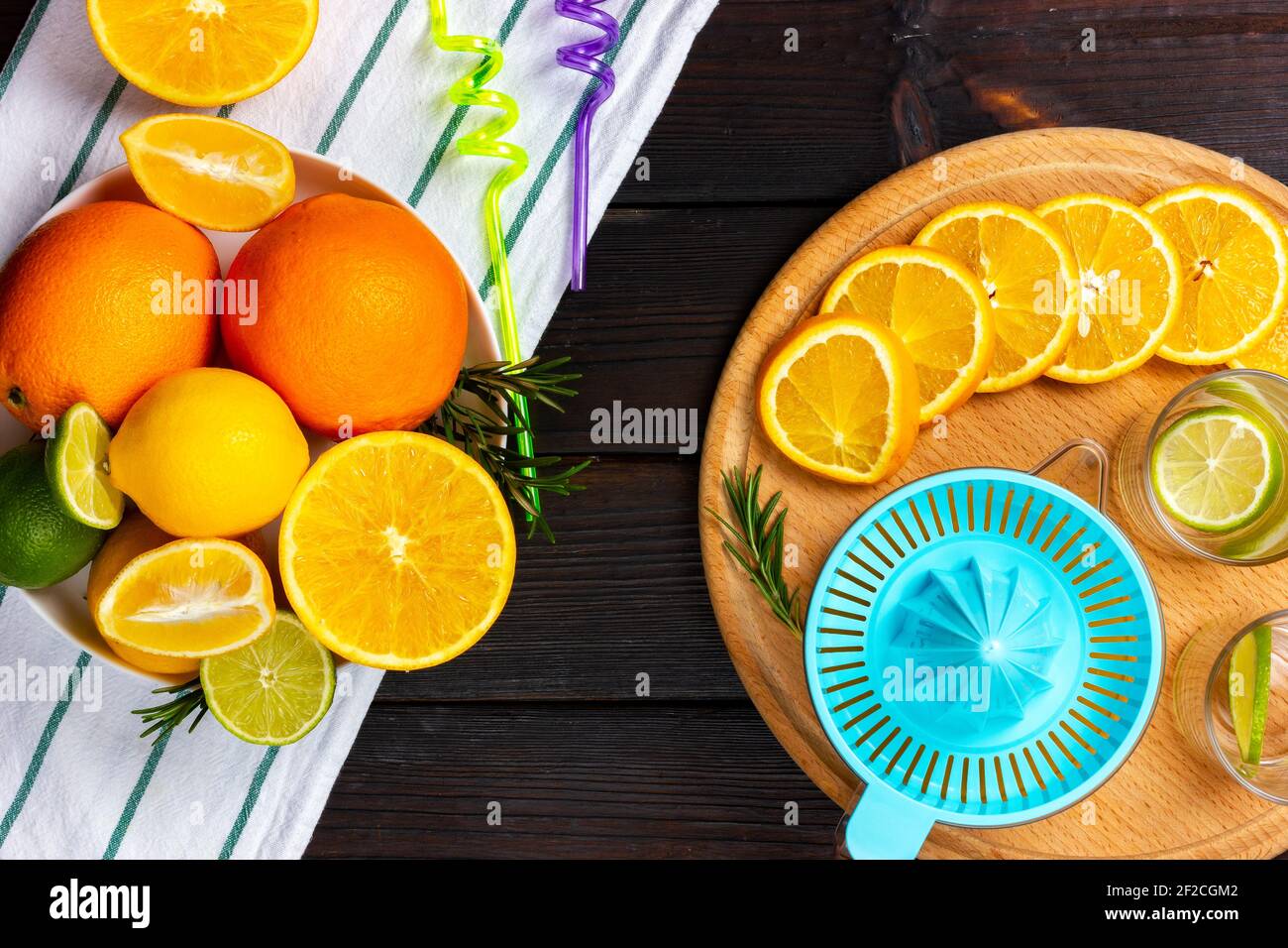 Lemonade process hi-res stock photography and images - Alamy