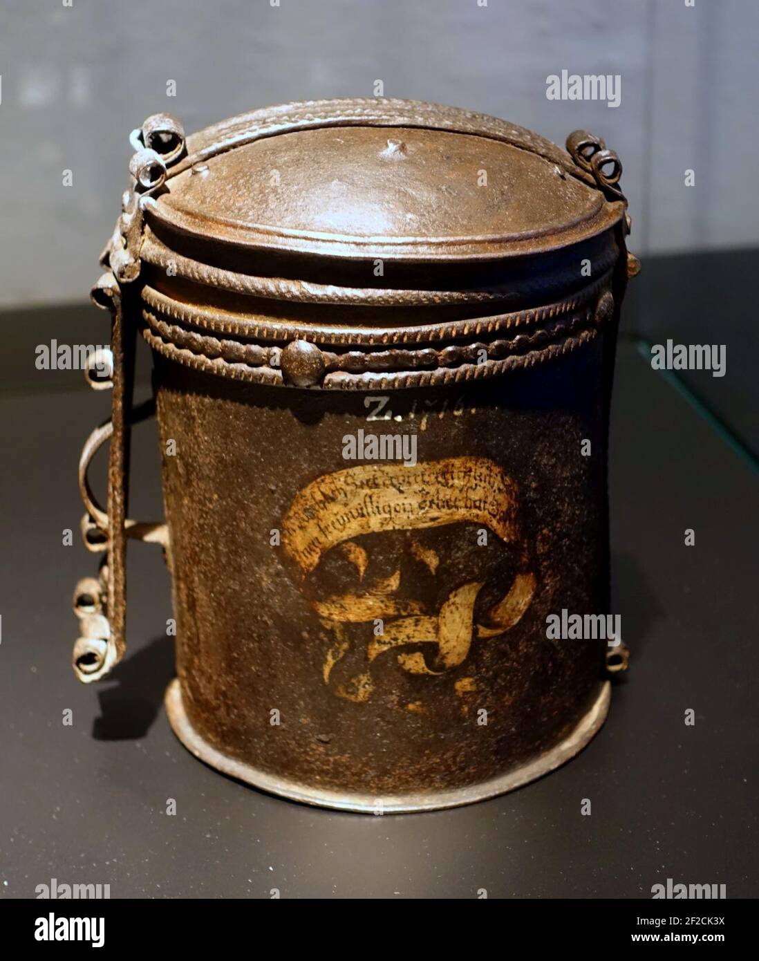 Vintage poor box hi-res stock photography and images - Alamy