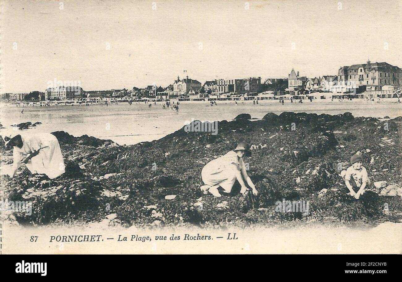 Pornichet plage hi-res stock photography and images - Alamy