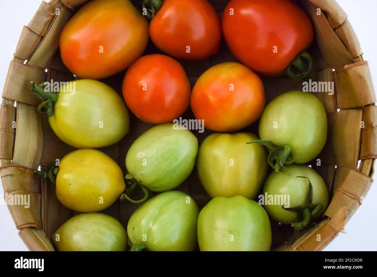 Different coloured tomatoes hi-res stock photography and images - Alamy