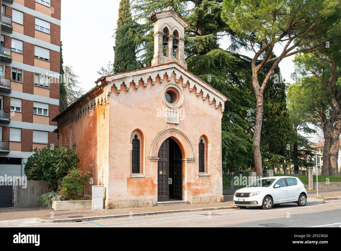 Italian catholic church hi-res stock photography and images - Alamy