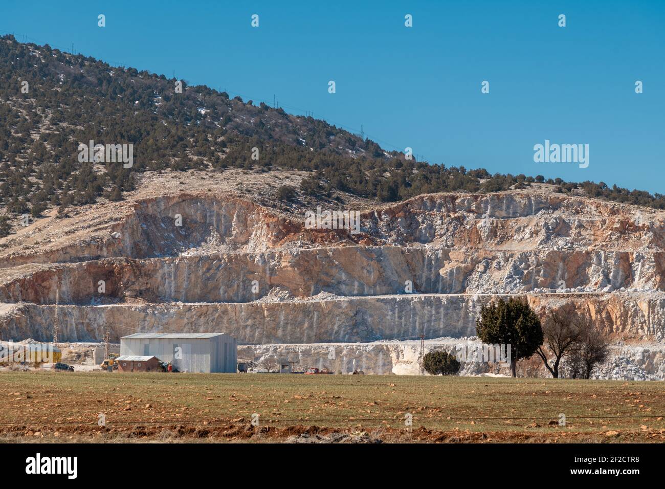 Rock quarry open pit hi-res stock photography and images - Alamy