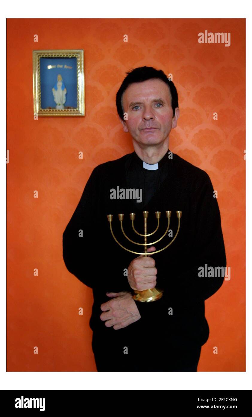 Father Neil Horan.pic David Sandison 4/7/2001 Stock Photo - Alamy