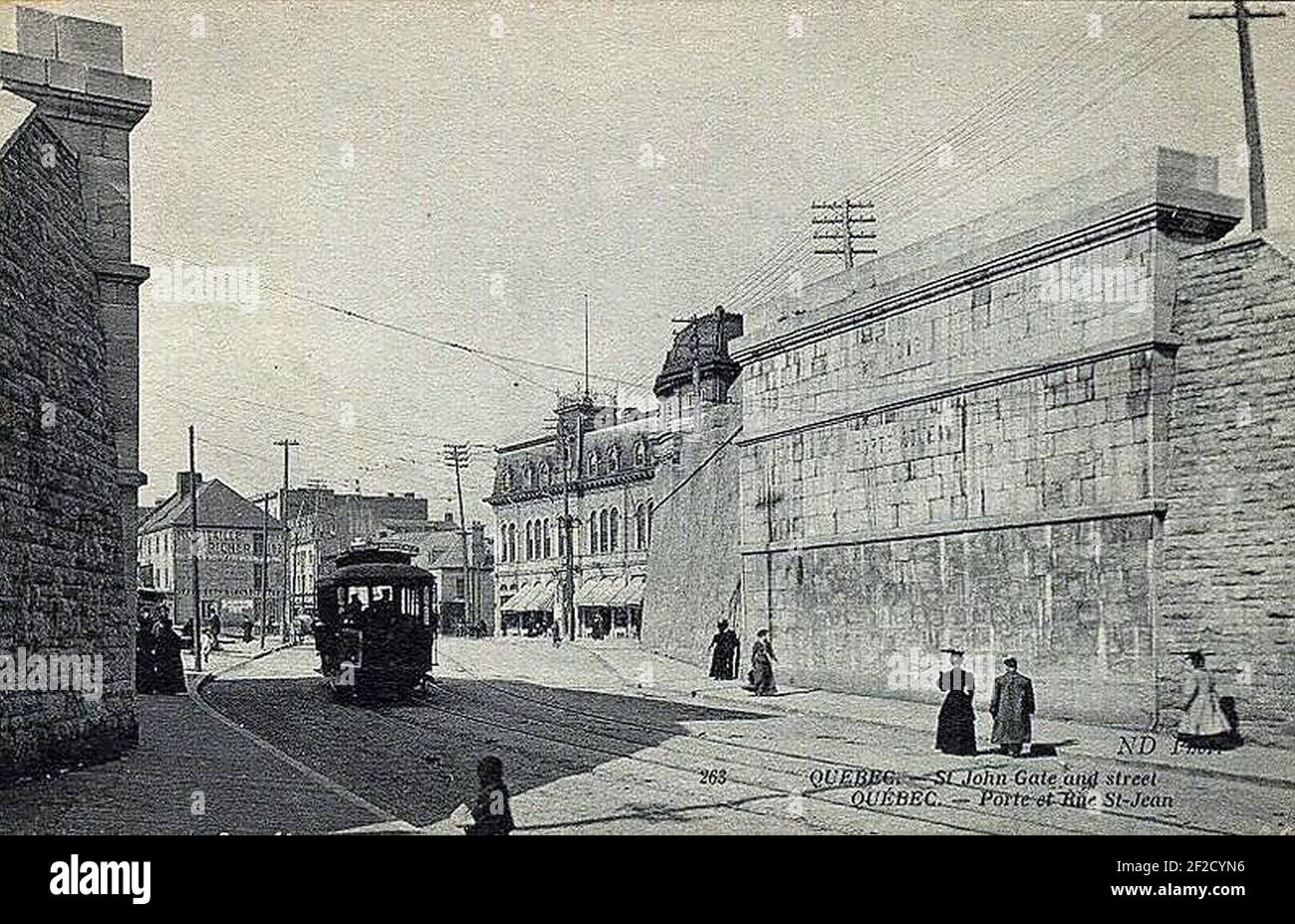 Porte saint jean hi-res stock photography and images - Alamy