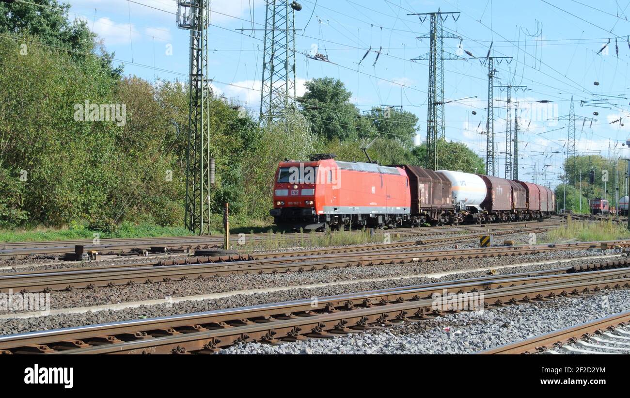 Class 162 electric locomotive hi-res stock photography and images - Alamy