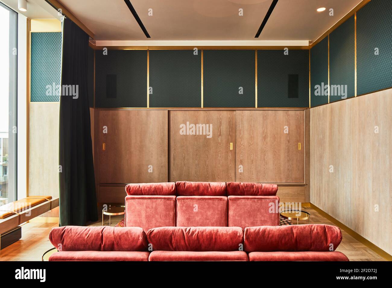 Moda living angel gardens hi-res stock photography and images - Alamy