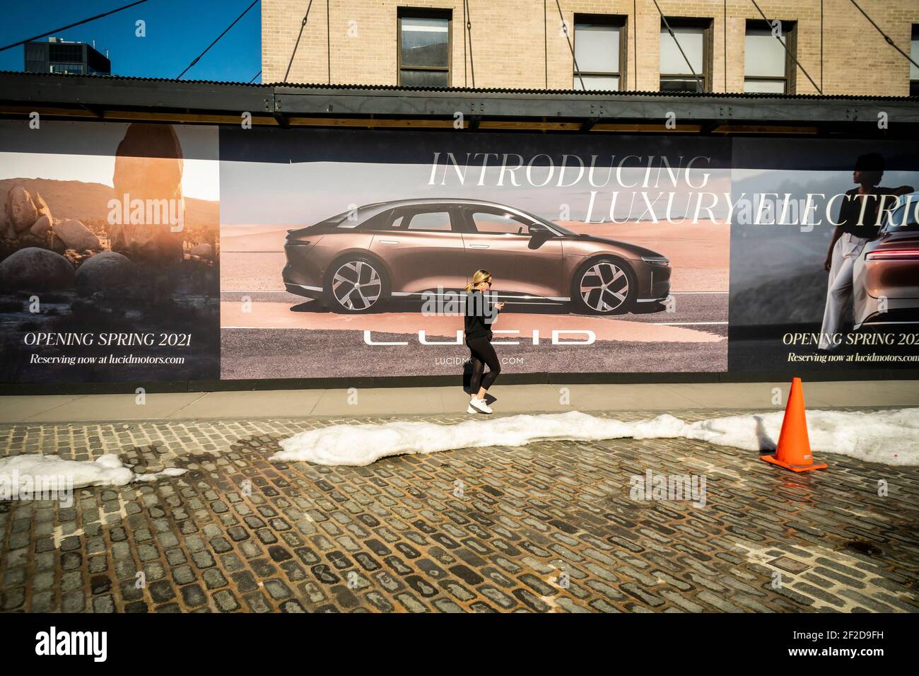 Lucid motors hi-res stock photography and images - Alamy