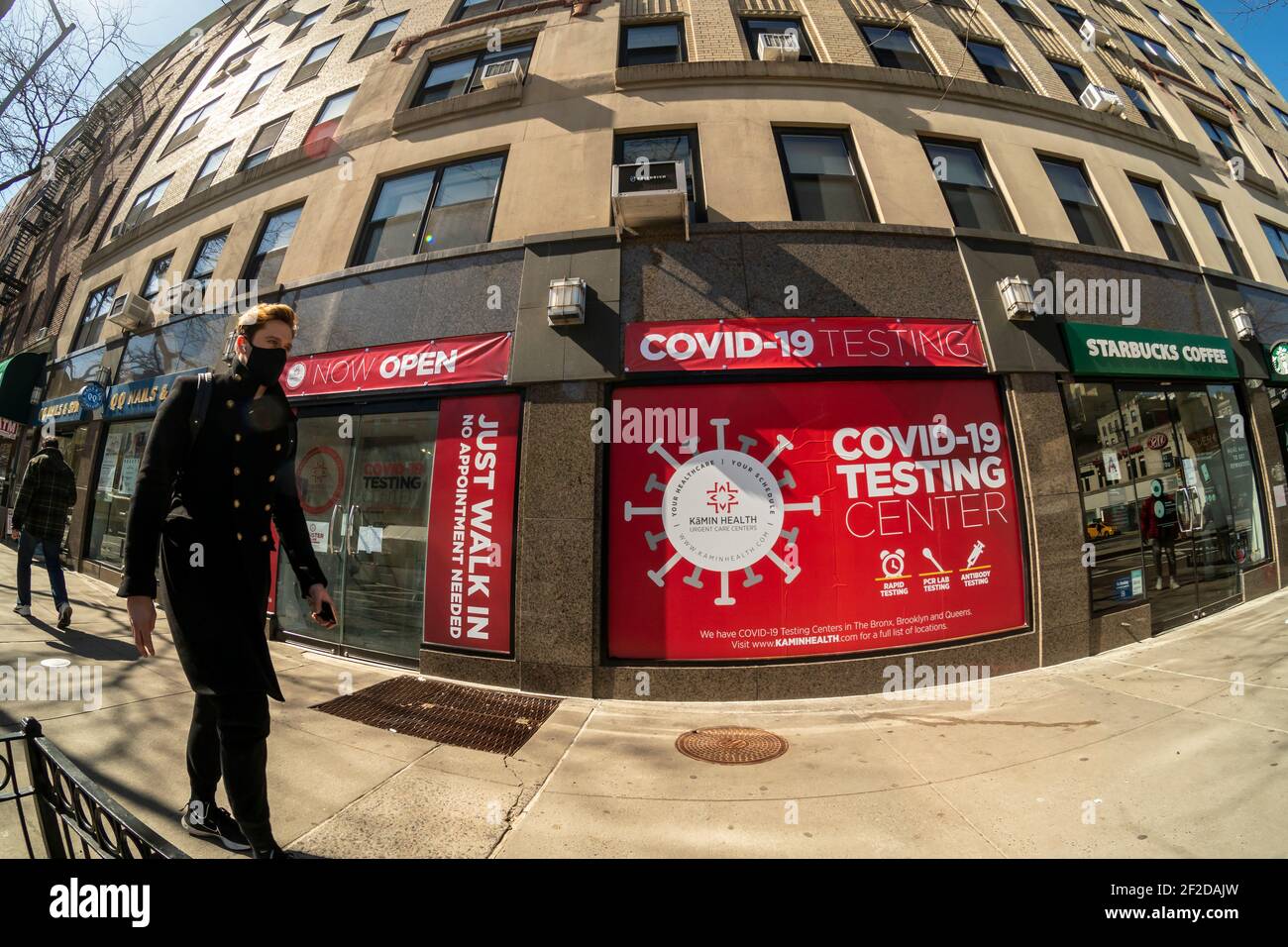 Health and safety signs in office hi-res stock photography and images ...