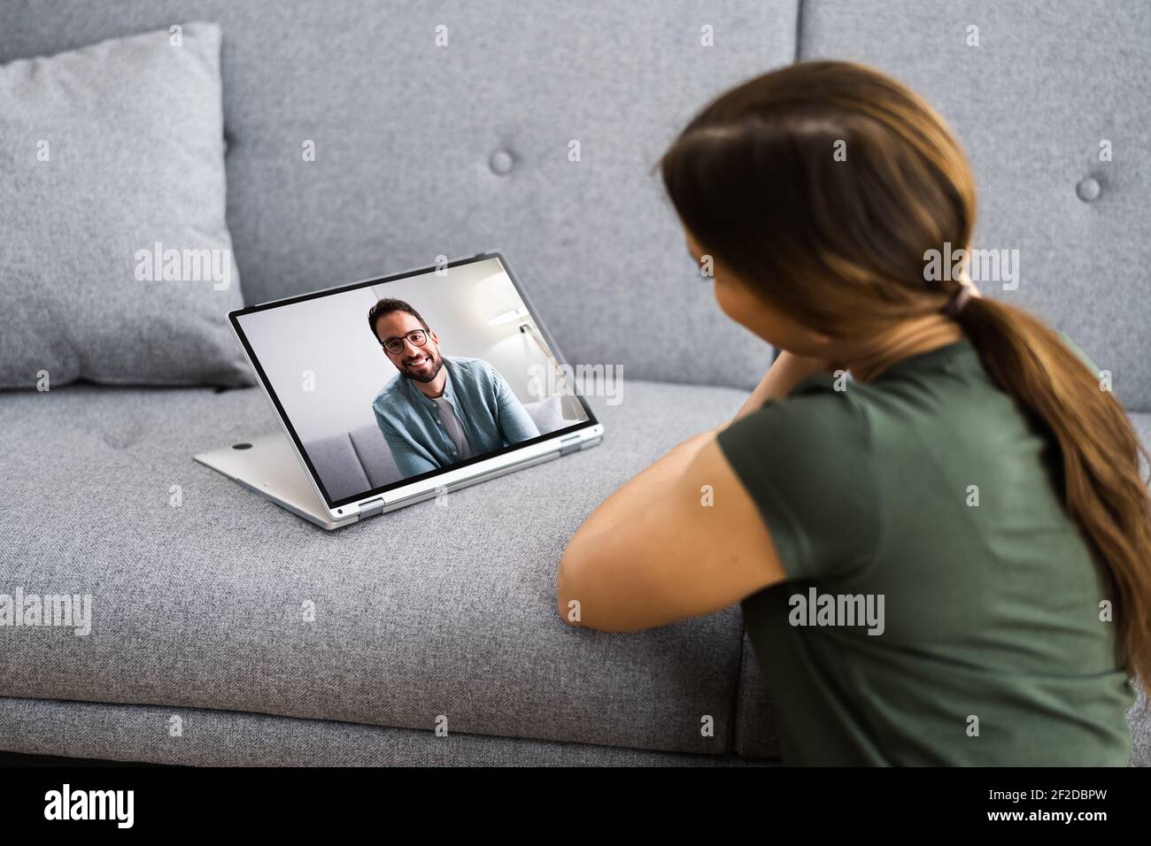 Online monitoring hi-res stock photography and images - Alamy