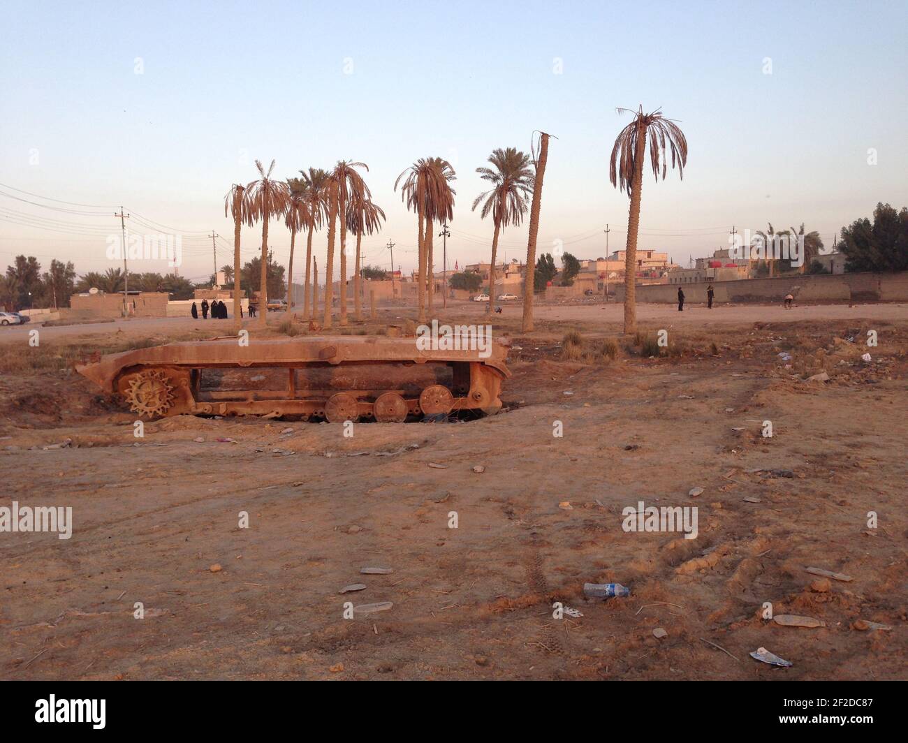 photo of damaged tank in iraq Stock Photo - Alamy