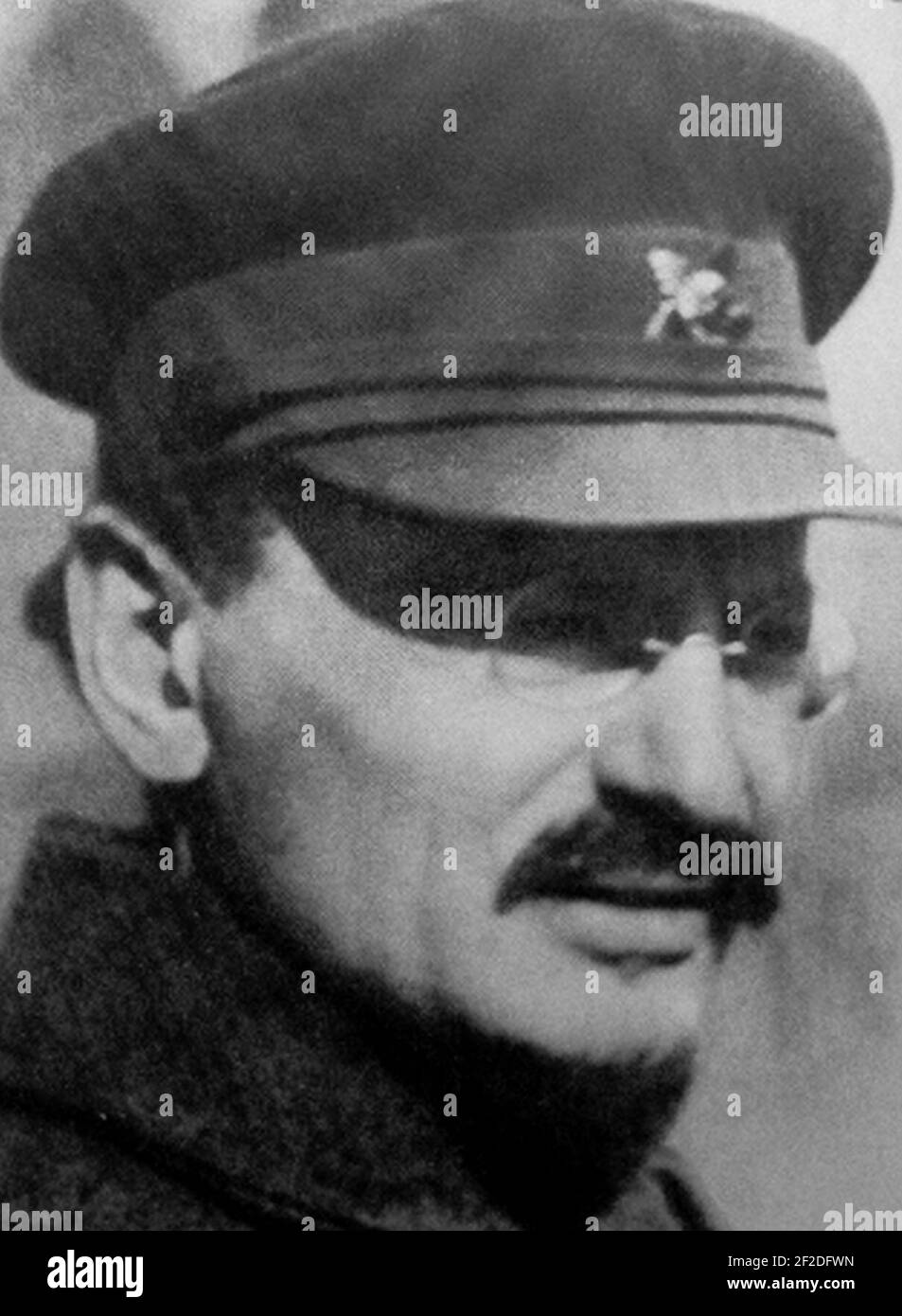 Portrait of Leon Trotsky 2 Stock Photo - Alamy