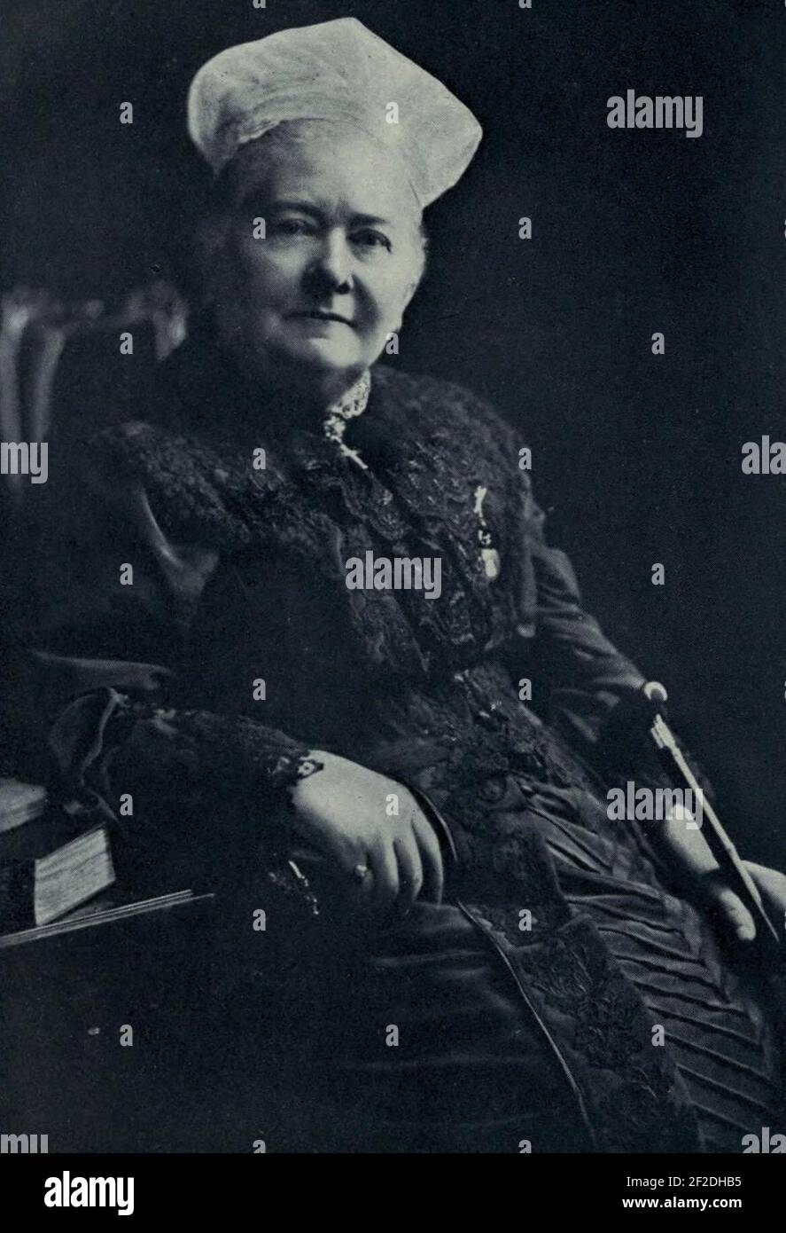 Mrs benson hi-res stock photography and images - Alamy