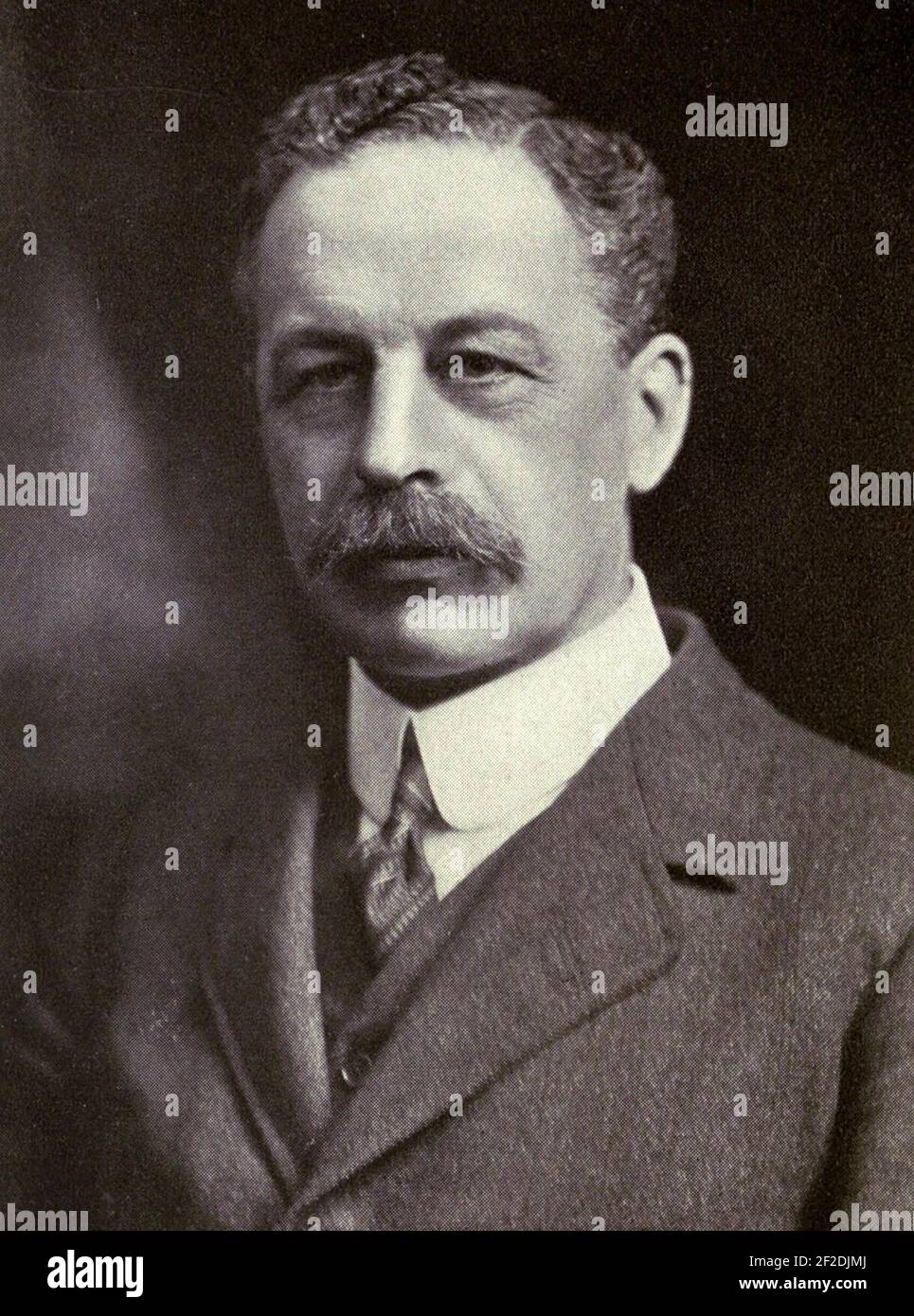 Mackinder hi-res stock photography and images - Alamy