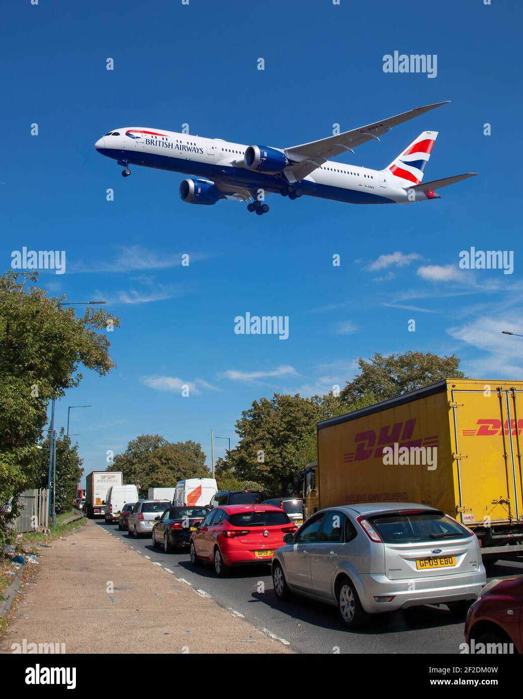 Trucks fly over traffic hi-res stock photography and images - Alamy