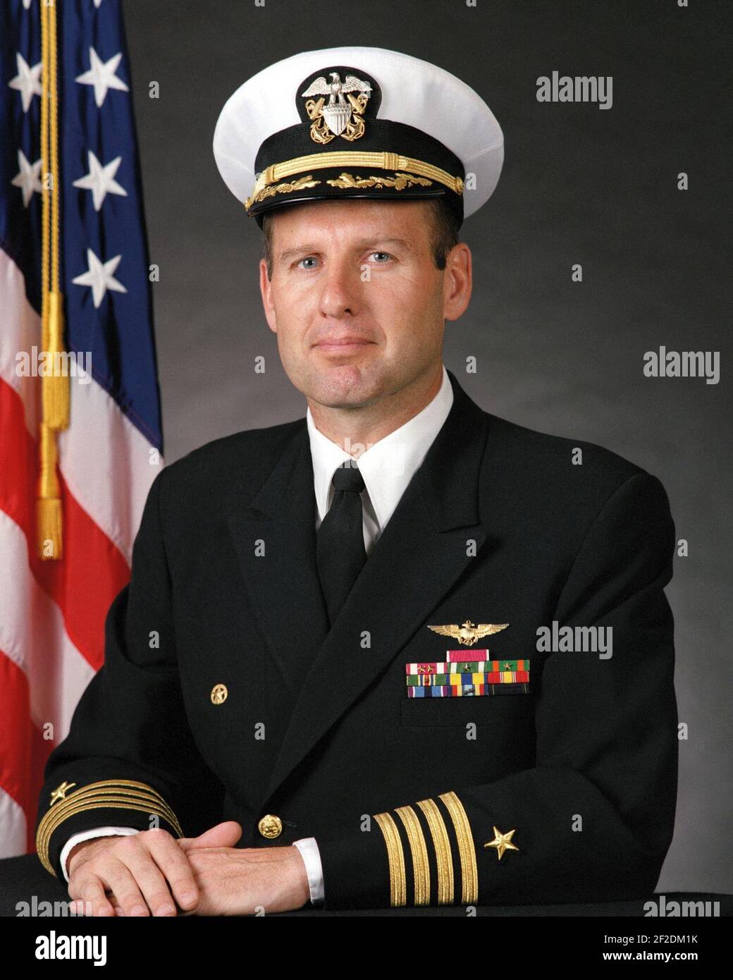 Us navy captain hi-res stock photography and images - Alamy