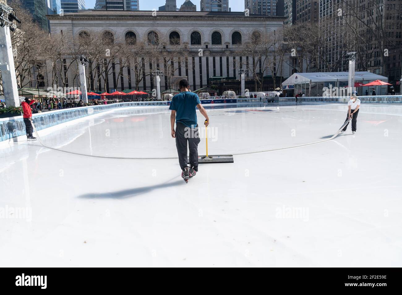 New York, NY - March 11, 2021: Bryant Park ice skate rink employees ...